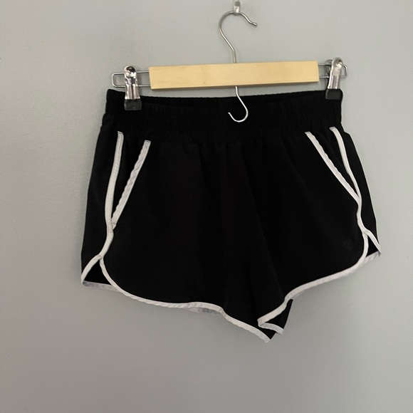 Forever 21 | Shorts | Forever 2 Athletic Shorts Black With White Trim S ...